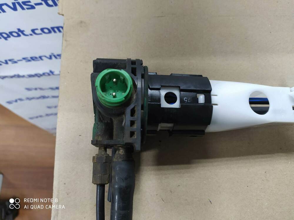 Топливозаборник (заборник), датчик уровня топлива DAF CF/XF евро 2-5 ...