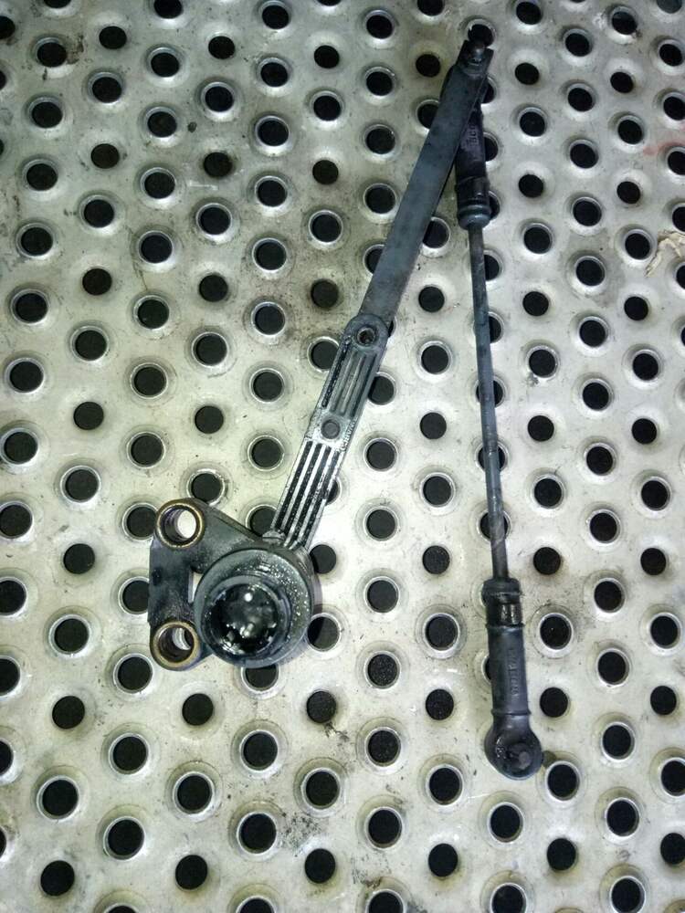 Кран уровня пола заднего моста DAF 1365935 (следящий кран) Wabco ...